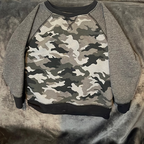 Circo | Shirts & Tops | Boys Grey Army Fatigue Sweater | Poshmark